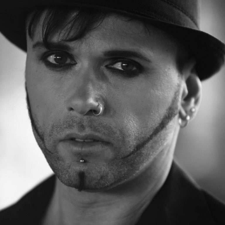 Dero Goi - Роккульт