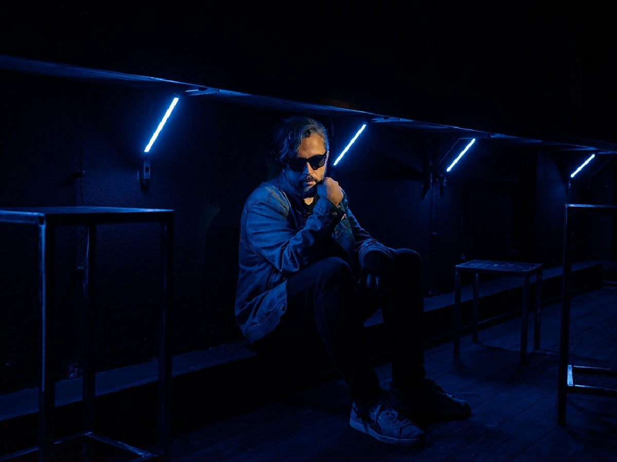 Александр Ионов (Ионотека) - "Россия - прекрасная страна, где можно ...